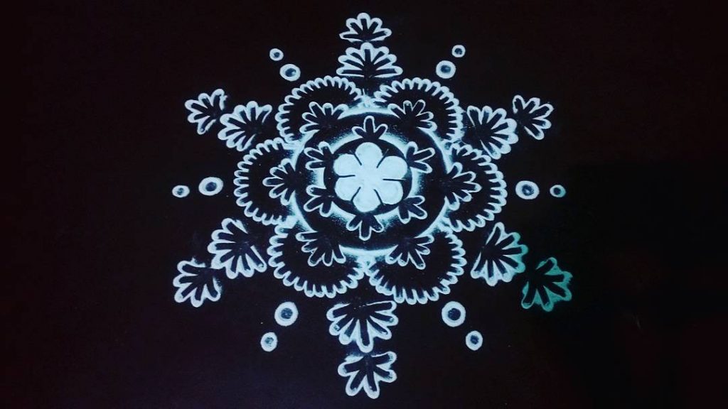 Simple Rangoli Designs for Home | Easy Rangoli Design | Small Rangoli ...